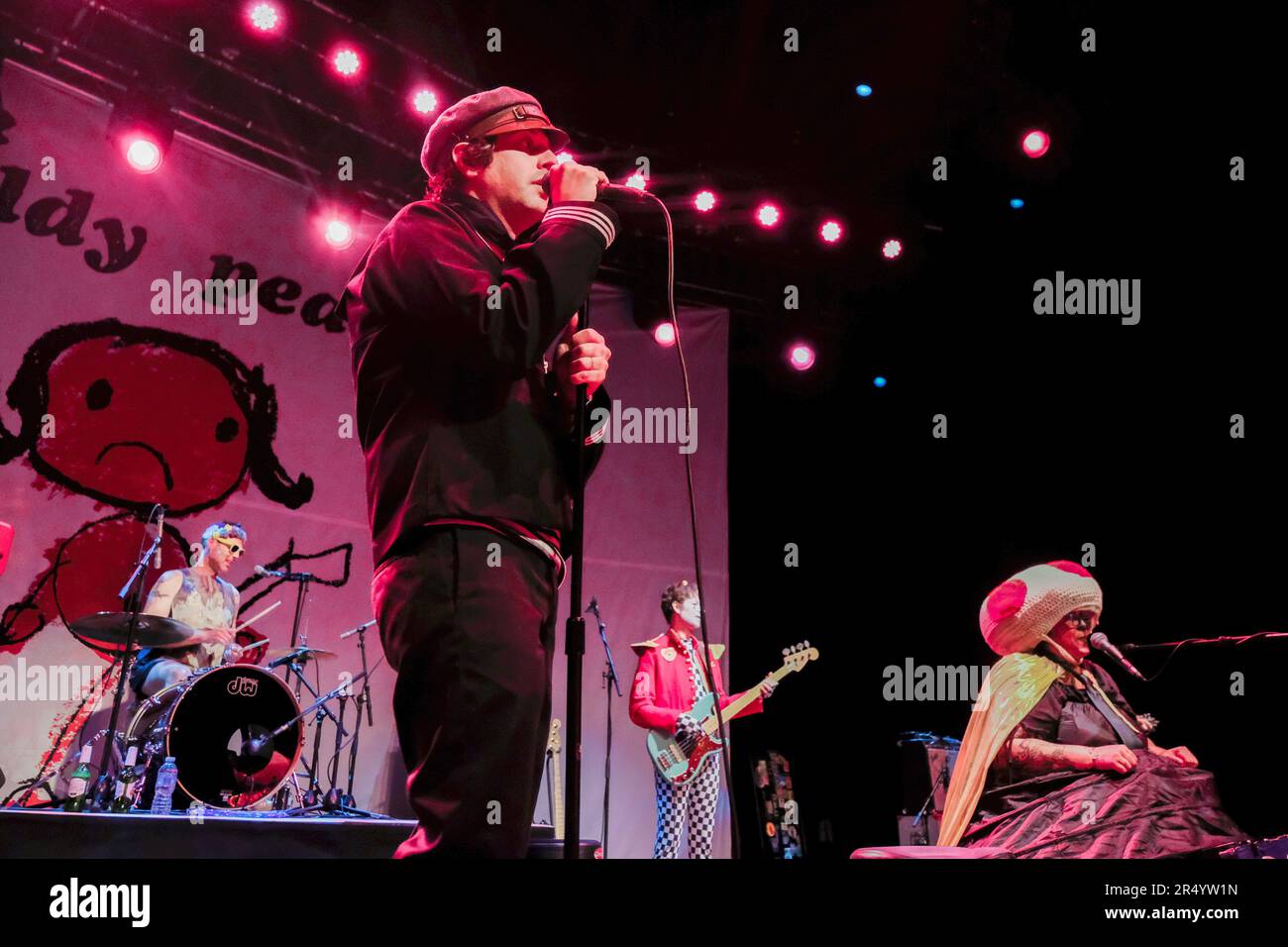London, UK. 29th May, 2023. L-R Drummer Brent Coles, American singer ...