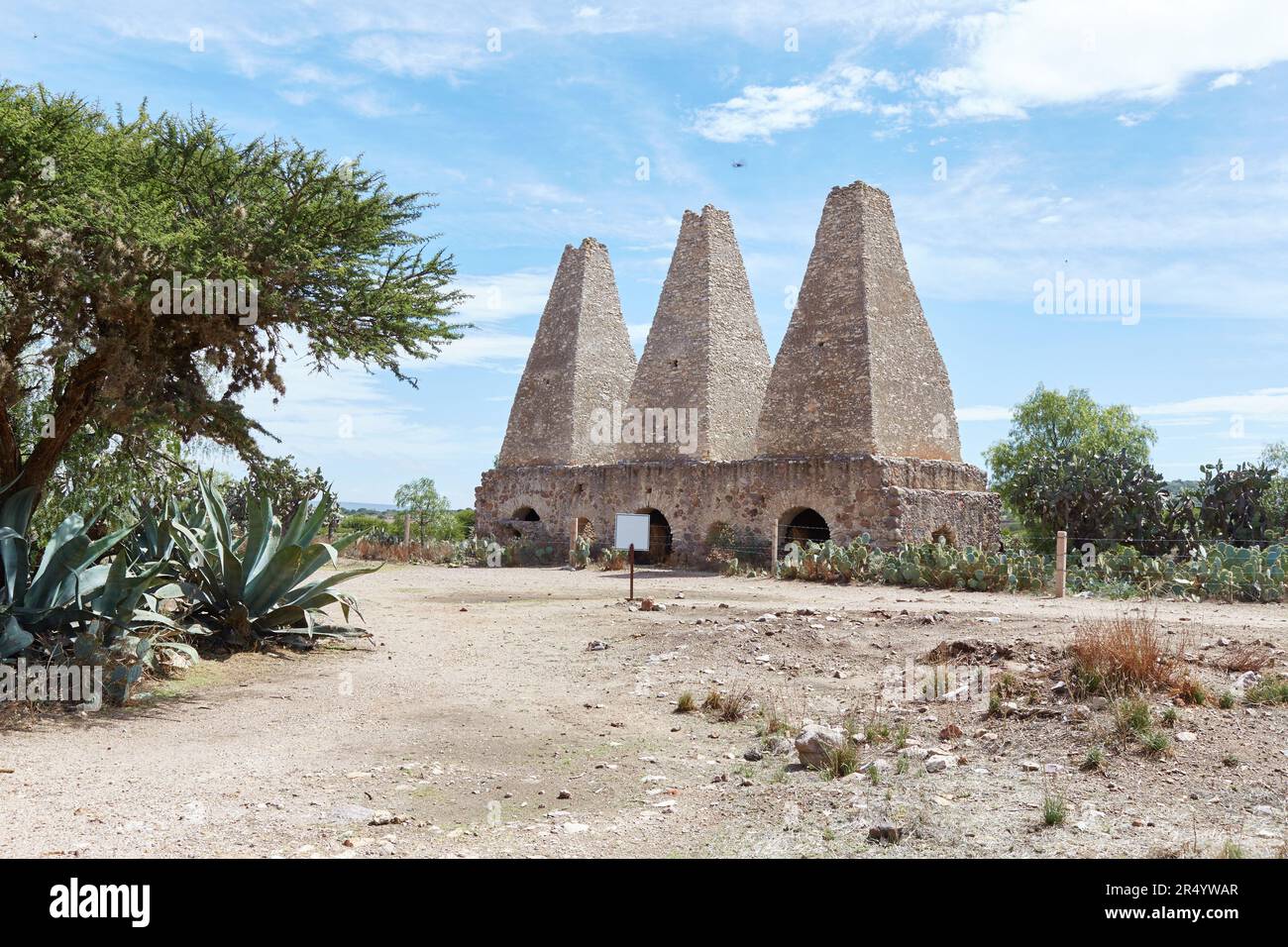The unique ghost town of Mineral de Pozos, Guanajuato, was once a ...