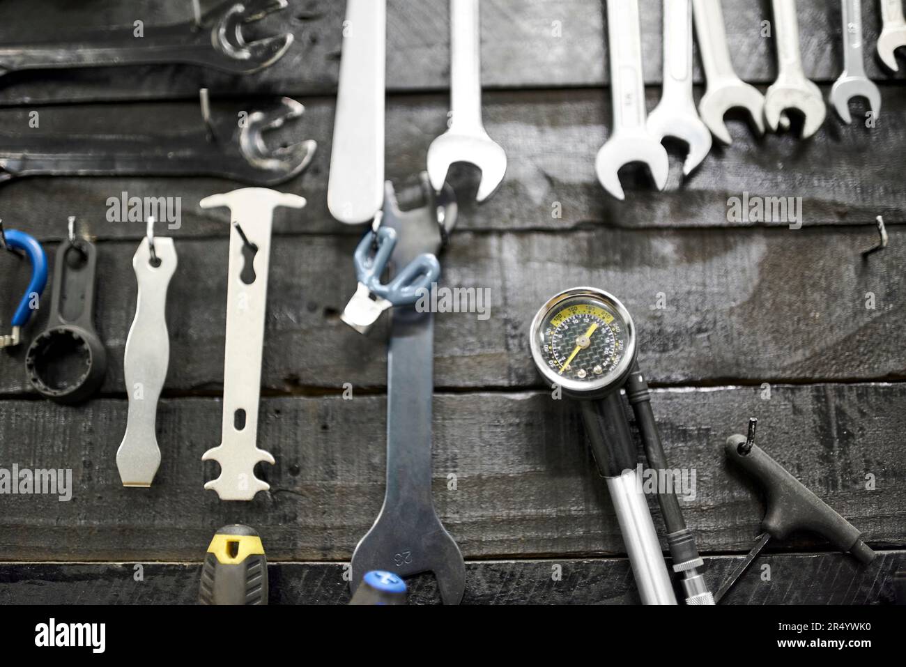 Compressor kit hi-res stock photography and images - Alamy