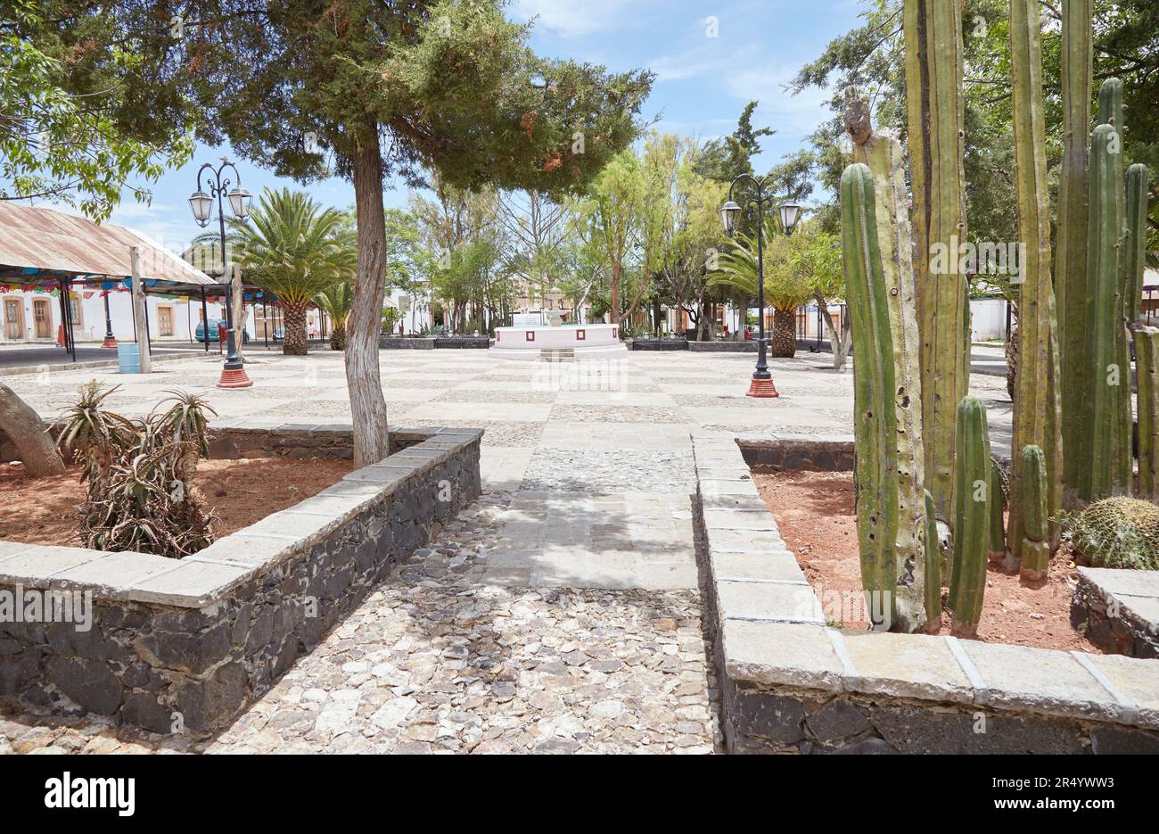 The unique ghost town of Mineral de Pozos, Guanajuato, was once a ...