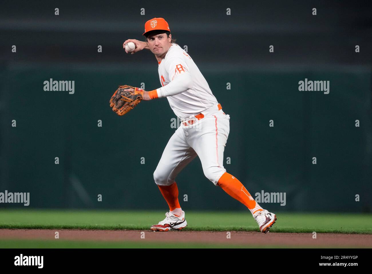 San Francisco Giants second baseman Casey Schmitt throws out Pittsburgh ...