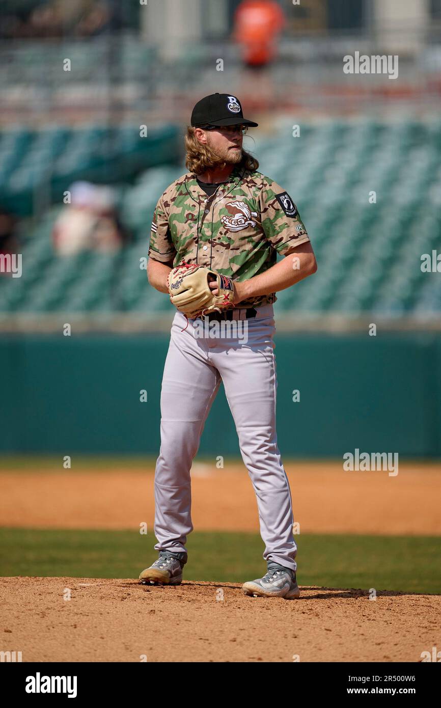 Biloxi Shuckers pitcher Robbie Baker (24) during an MiLB Southern ...