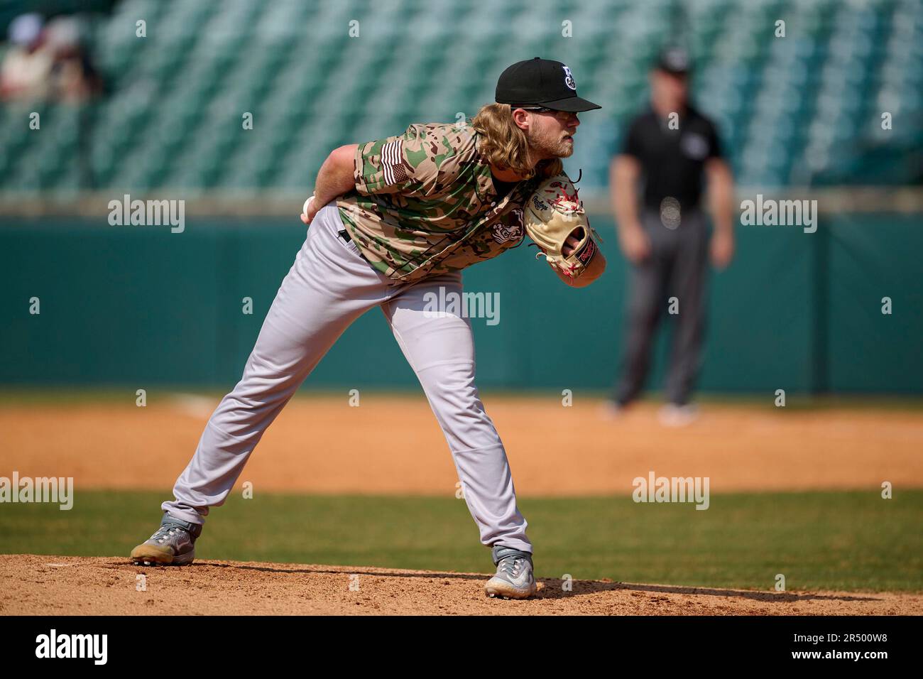 Biloxi Shuckers pitcher Robbie Baker (24) during an MiLB Southern ...