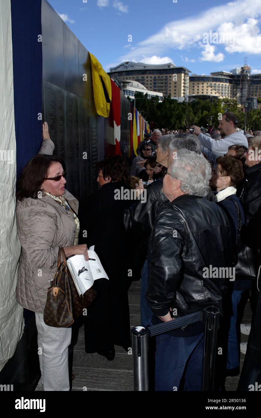 Atmosphere The official ceremony to unveil three new panels on the ...