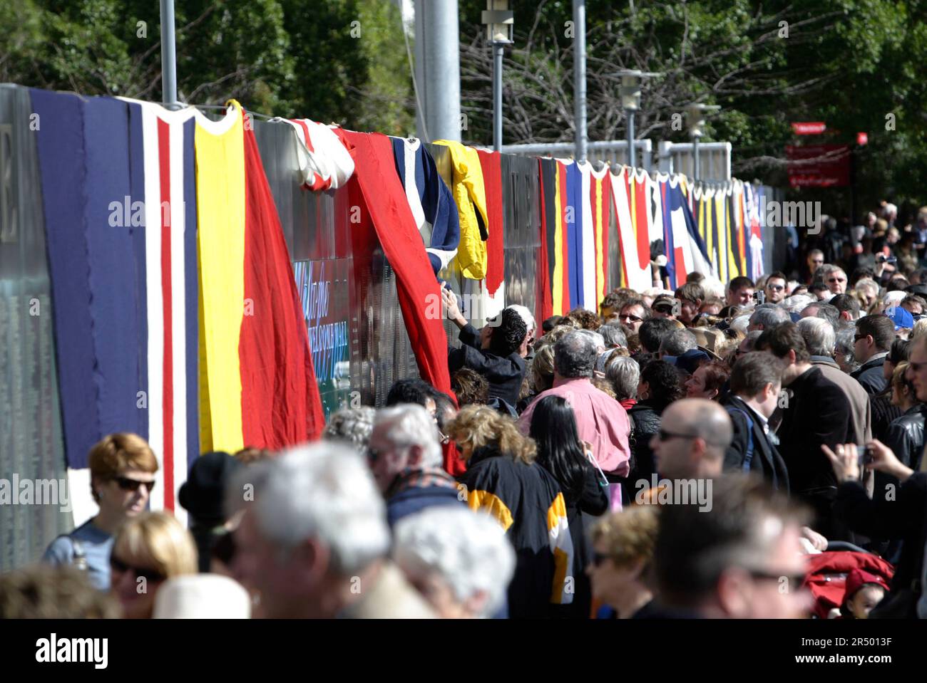 Atmosphere The official ceremony to unveil three new panels on the ...