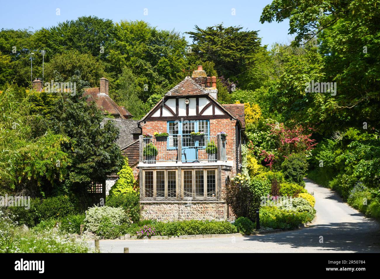 East Dean cottage and garden Stock Photo - Alamy
