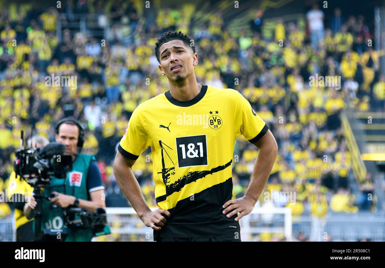 Bundesliga, Signal Iduna Park Dortmund: Borussia Dortmund vs FSV Mainz ...