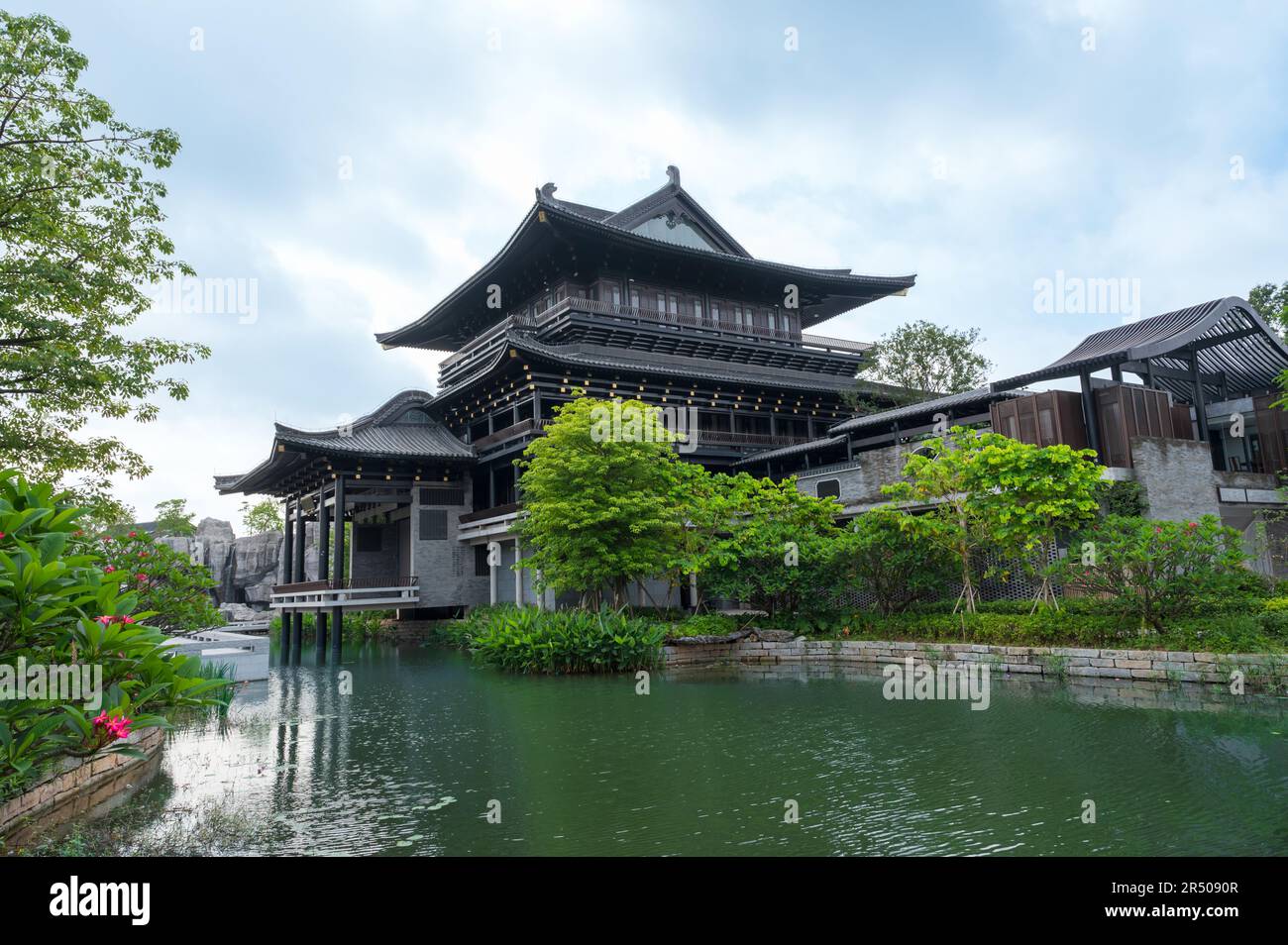 ancient chinese palace architecture Stock Photo - Alamy