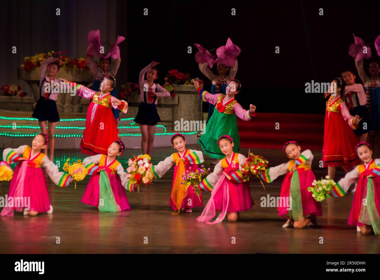 kids performing a show at Mangyongdae School Children's Palace in ...