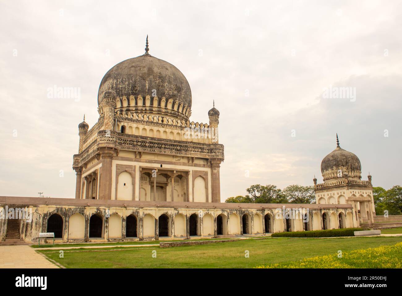 View of giant tomb buildings in the vast area of Qutb Shahi ...