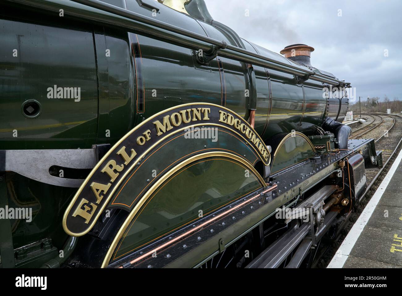 Steam train UK heritage railway Earl of Edgcumbe, GWR train ...