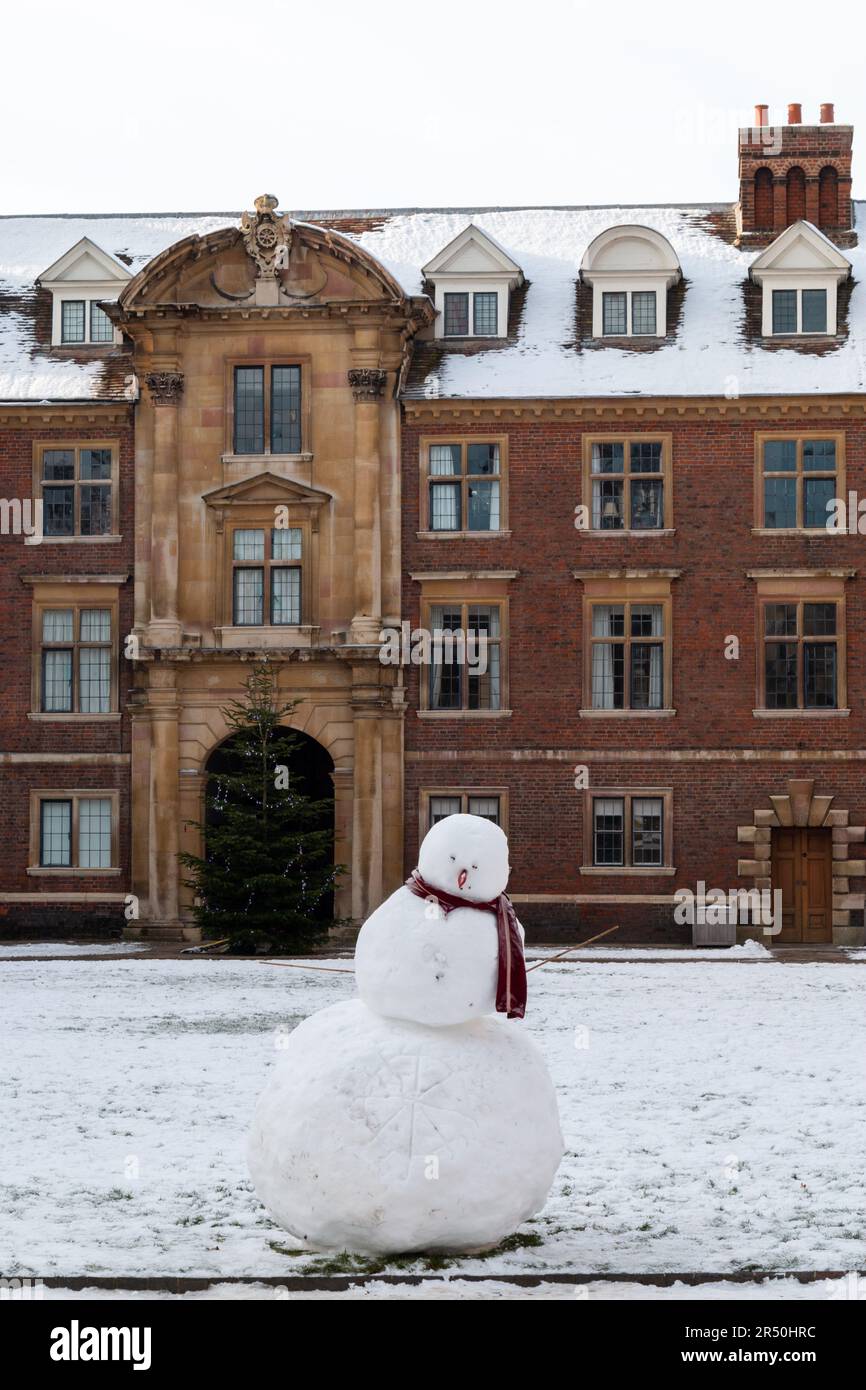 A snowman stands in the Main Court of St Catherines College, University ...