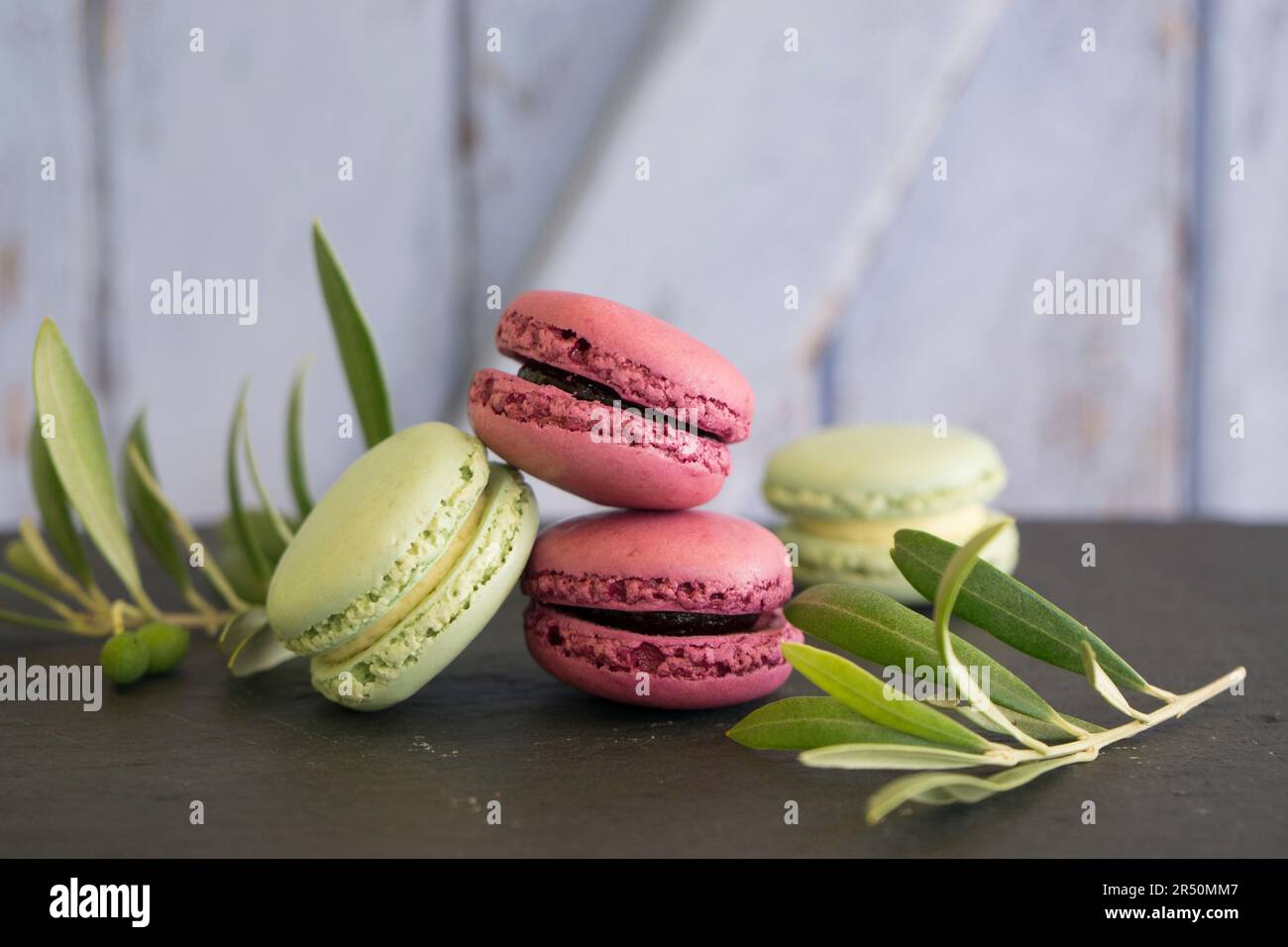 Macarons with pistachios hi-res stock photography and images - Alamy