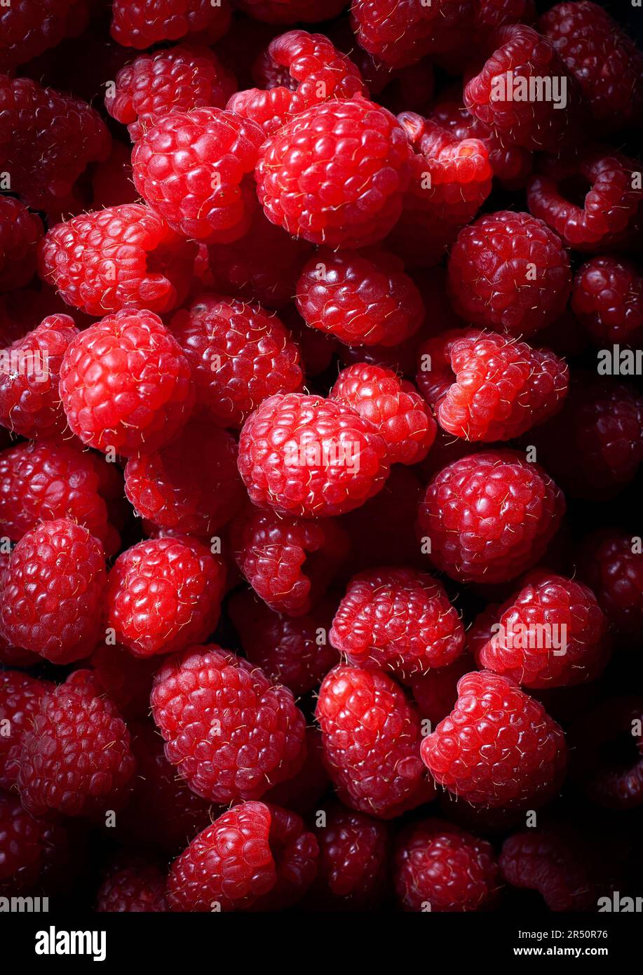 Raspberries (full picture Stock Photo - Alamy
