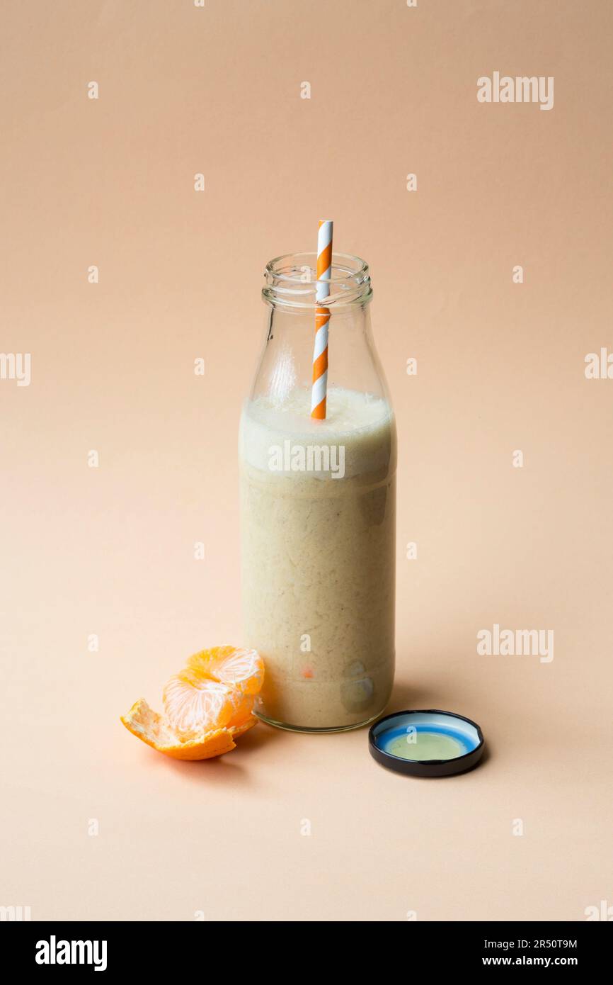 muesli orange shake Stock Photo - Alamy