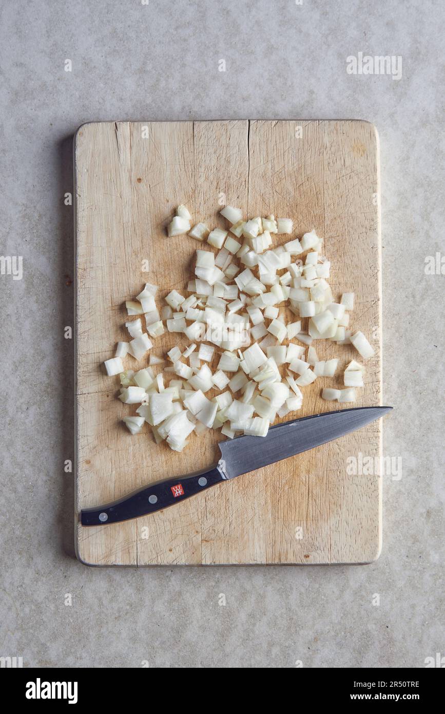 Onion cube hi-res stock photography and images - Alamy
