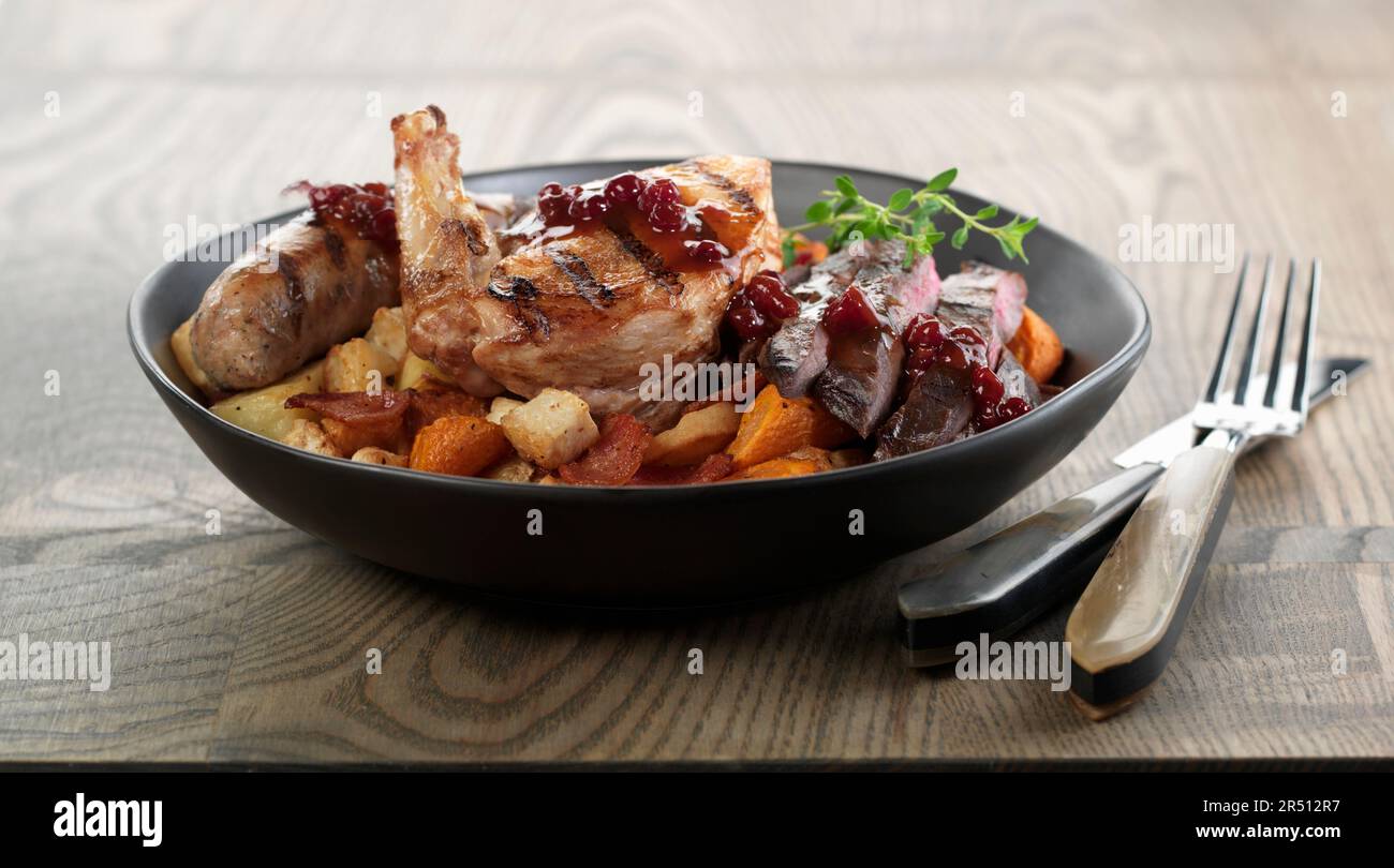 Mixed grill hi-res stock photography and images - Alamy