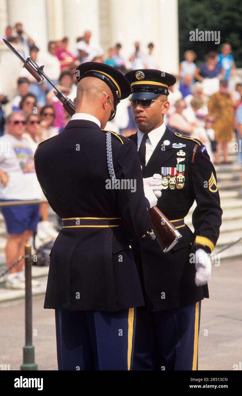 Tomb of unknowns / changing of the guard, Washington D.C., USA Stock ...