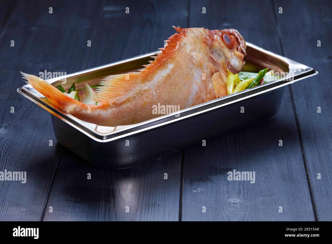 Whole redfish hi-res stock photography and images - Alamy