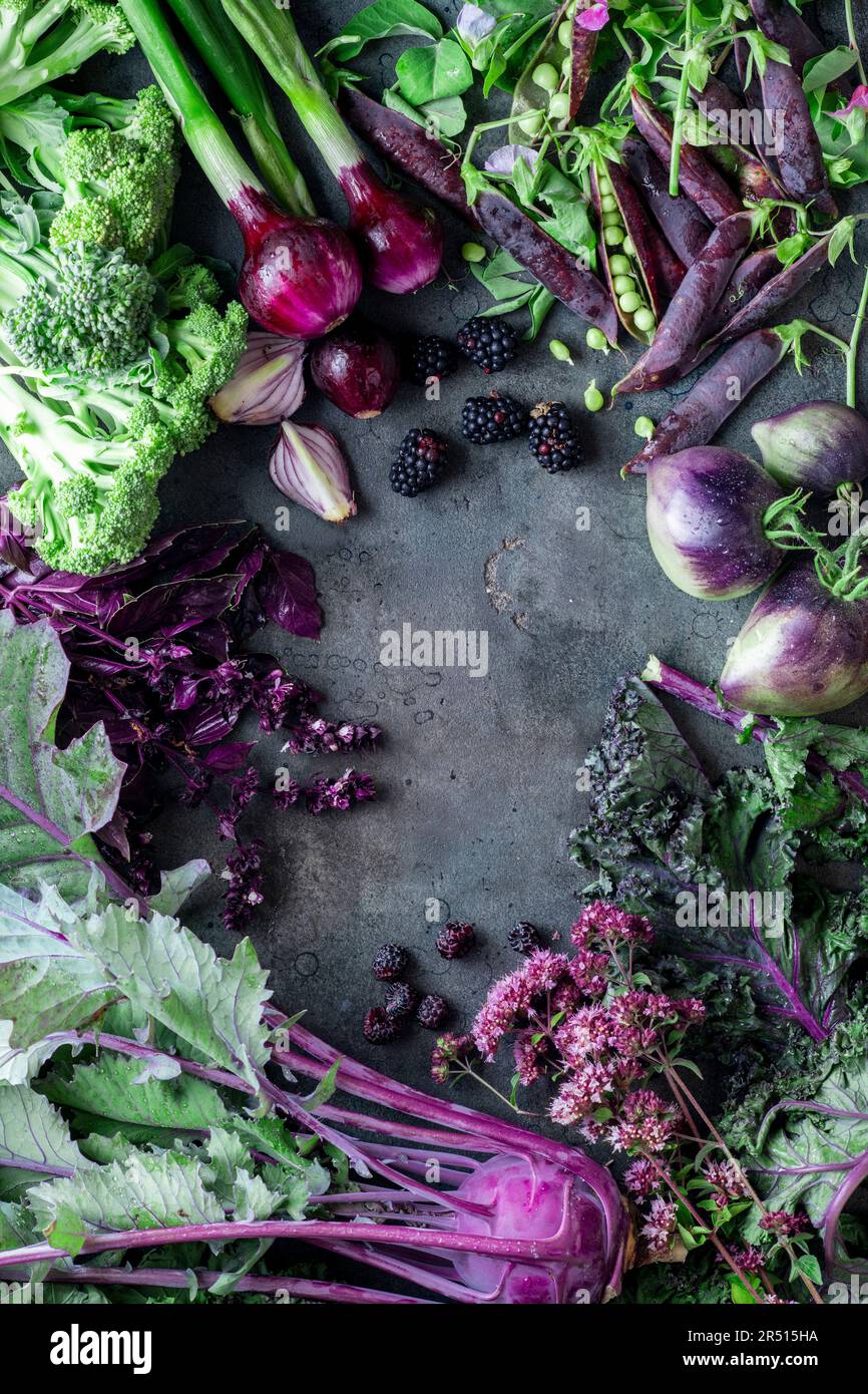 Purple and green vegetables frame Stock Photo - Alamy
