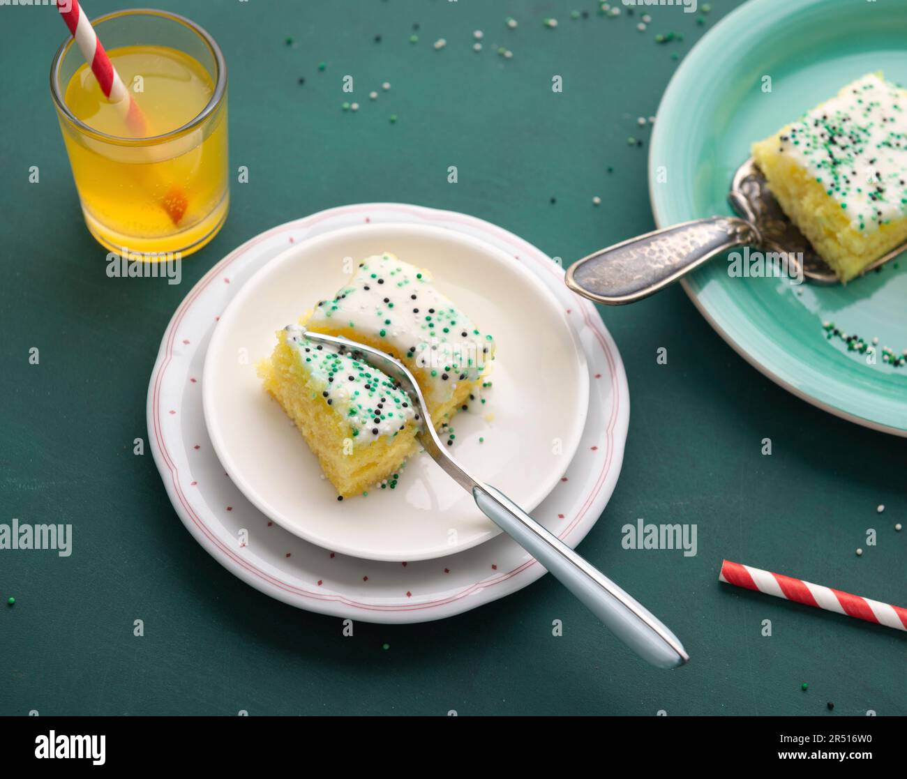 Fanta dish hi-res stock photography and images - Alamy