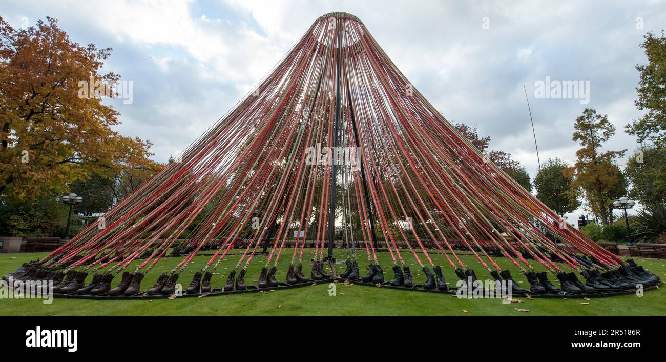 Boots On The Ground installation by Mark Humphrey to mark WWI Centenary ...