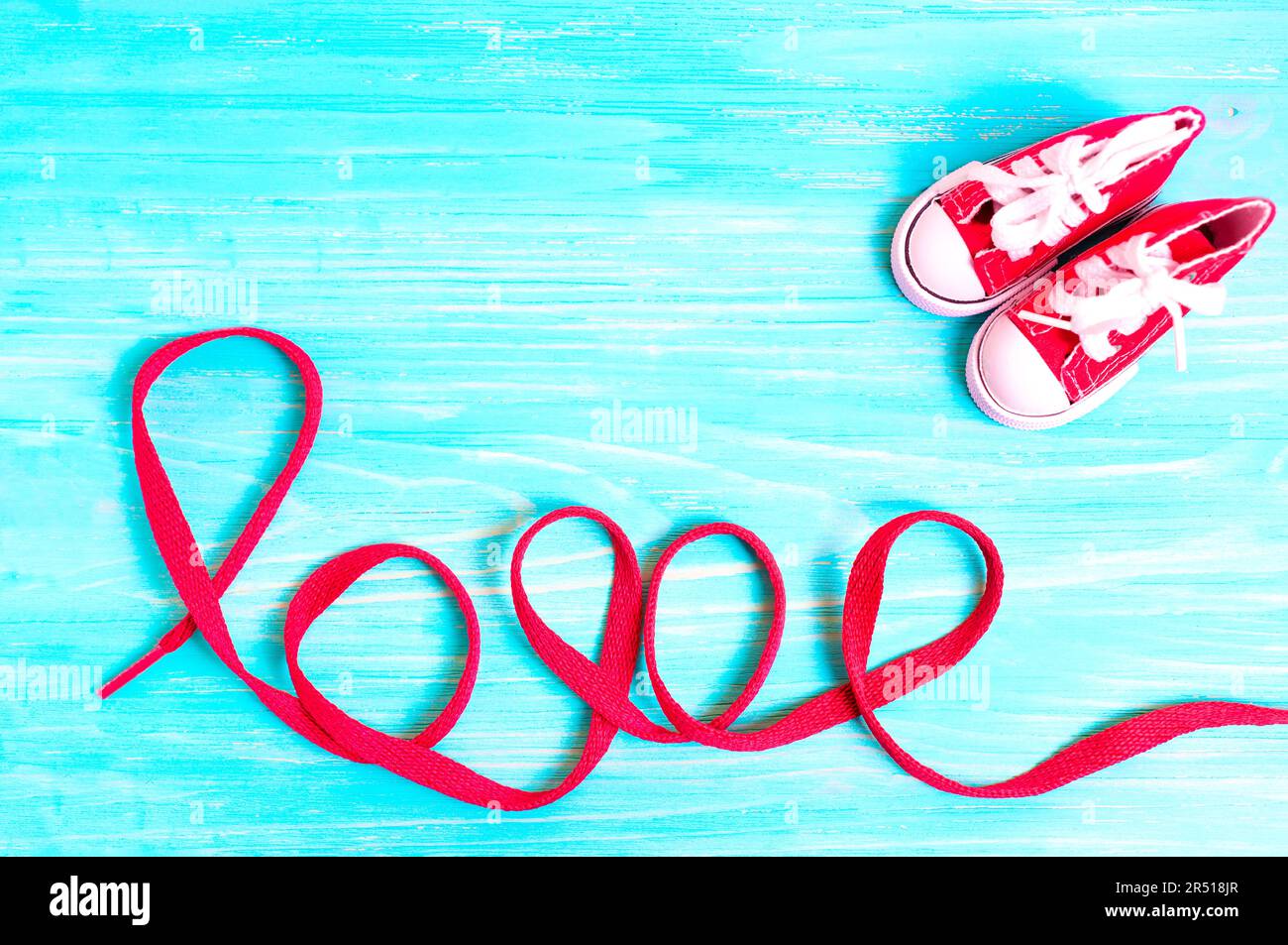 Shoelace heart hi-res stock photography and images - Alamy