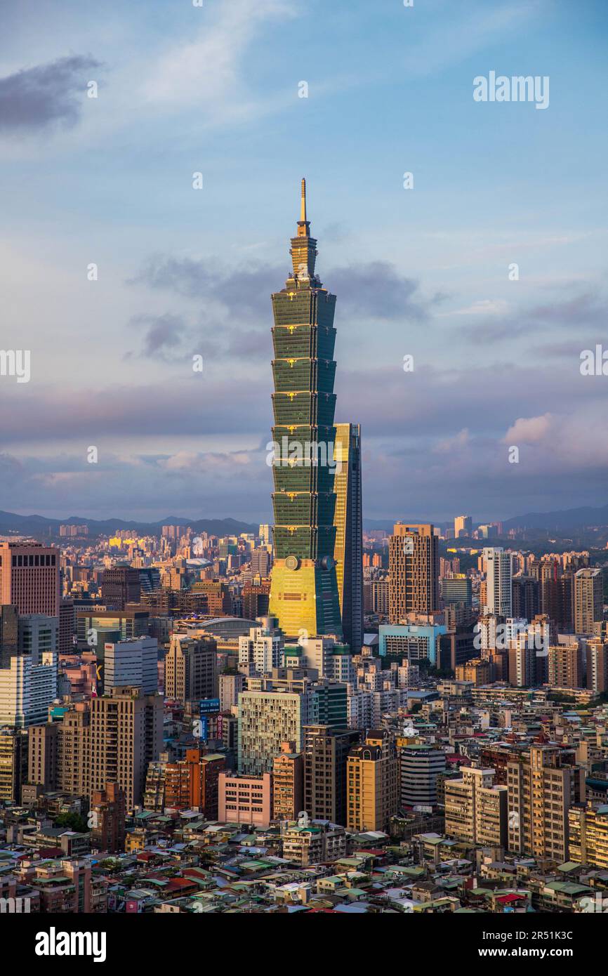 Taipei 101 taipei hi-res stock photography and images - Alamy