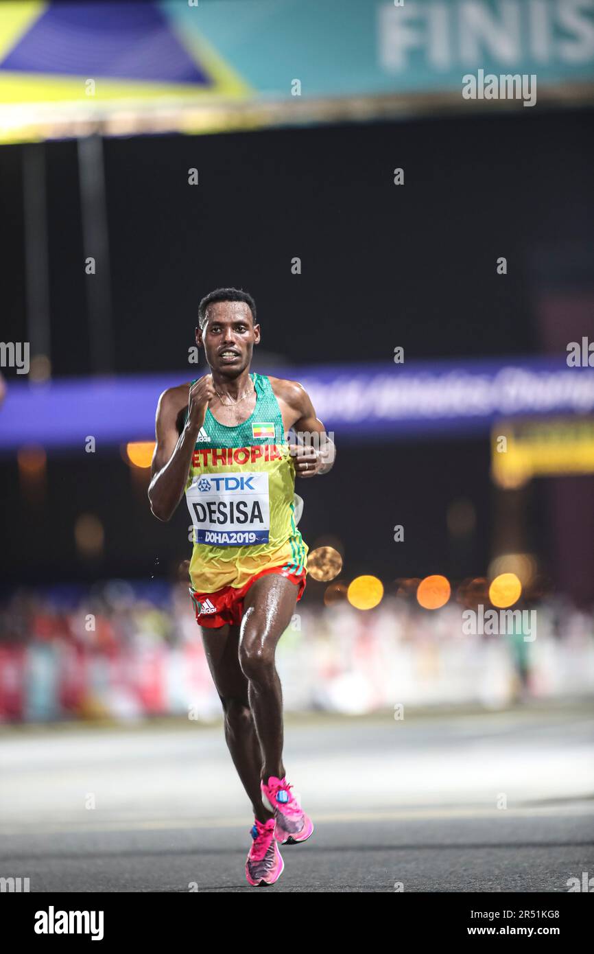 Lelisa DESISA participating in the Doha 2019 World Athletics ...