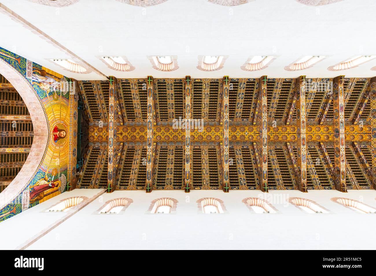 Interior of Duomo di Messina or Messina Cathedral of Santa Maria ...