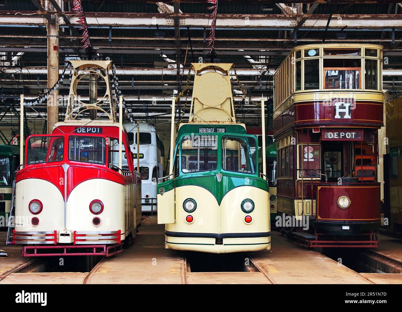 Olden days transport hi-res stock photography and images - Alamy