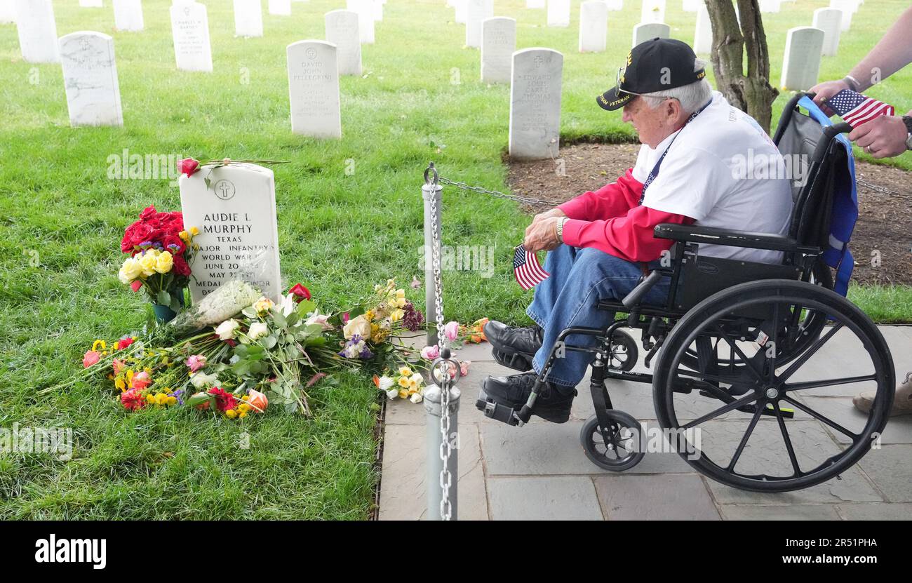 Audie murphy hi-res stock photography and images - Alamy