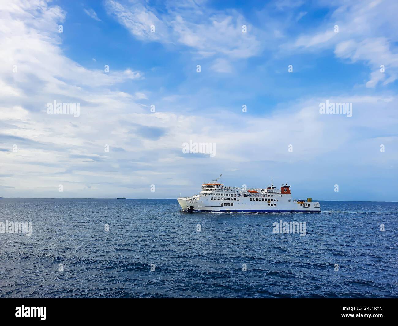 Sunda strait hi-res stock photography and images - Alamy