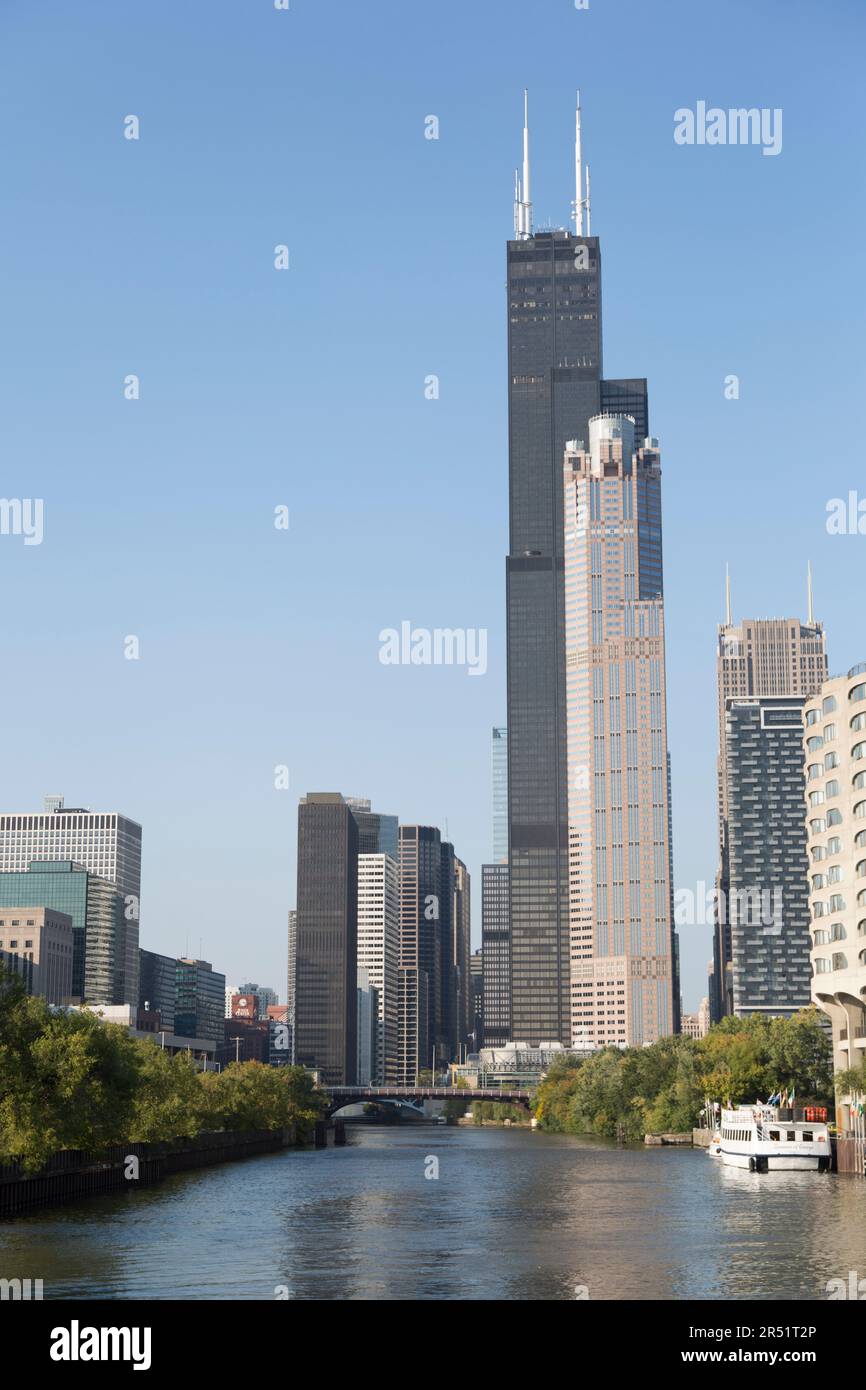 USA, Illinois, Chicago, South branch Chicago river showing the Willis ...