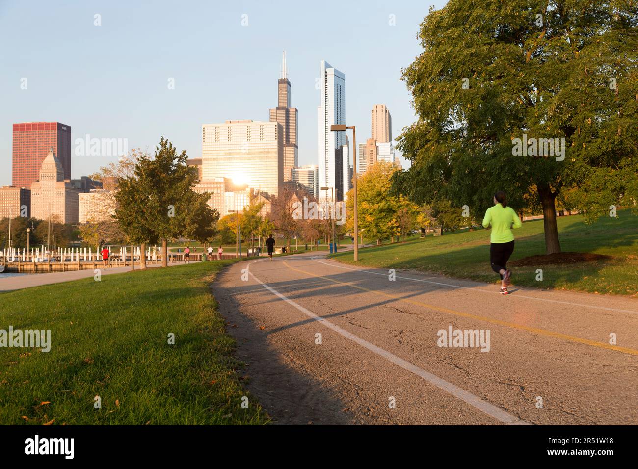 USA, Illinois, Chicago, the Lake Front trail cycling and walking path ...
