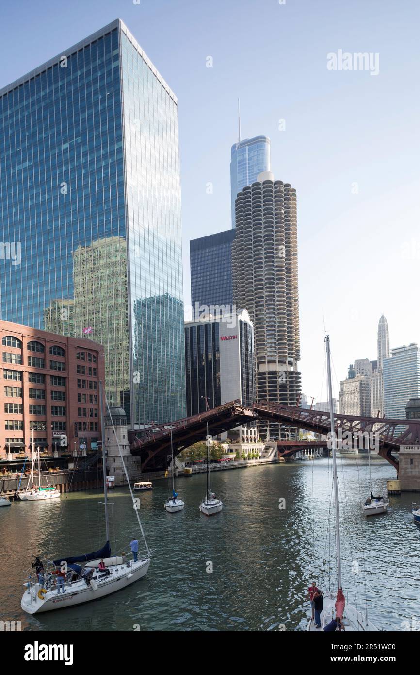 USA, Illinois, Chicago, Clark Street bridge (open Stock Photo - Alamy