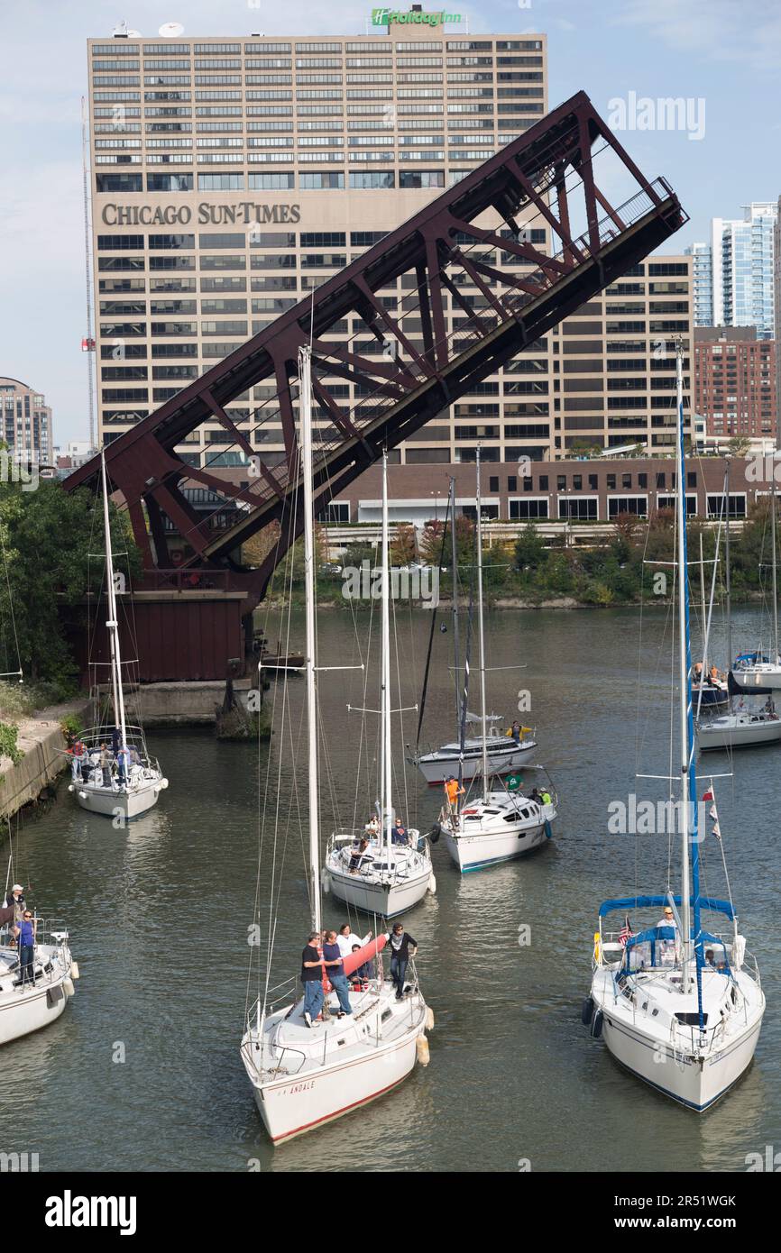 Lake street bridge hi-res stock photography and images - Alamy