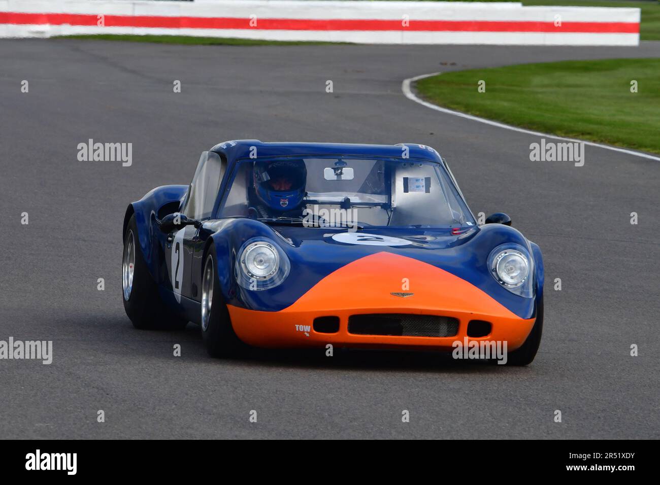 Andrew Kirkaldy, Stuart Hall, Chevron BMW B8, Gurney Cup, a forty five ...