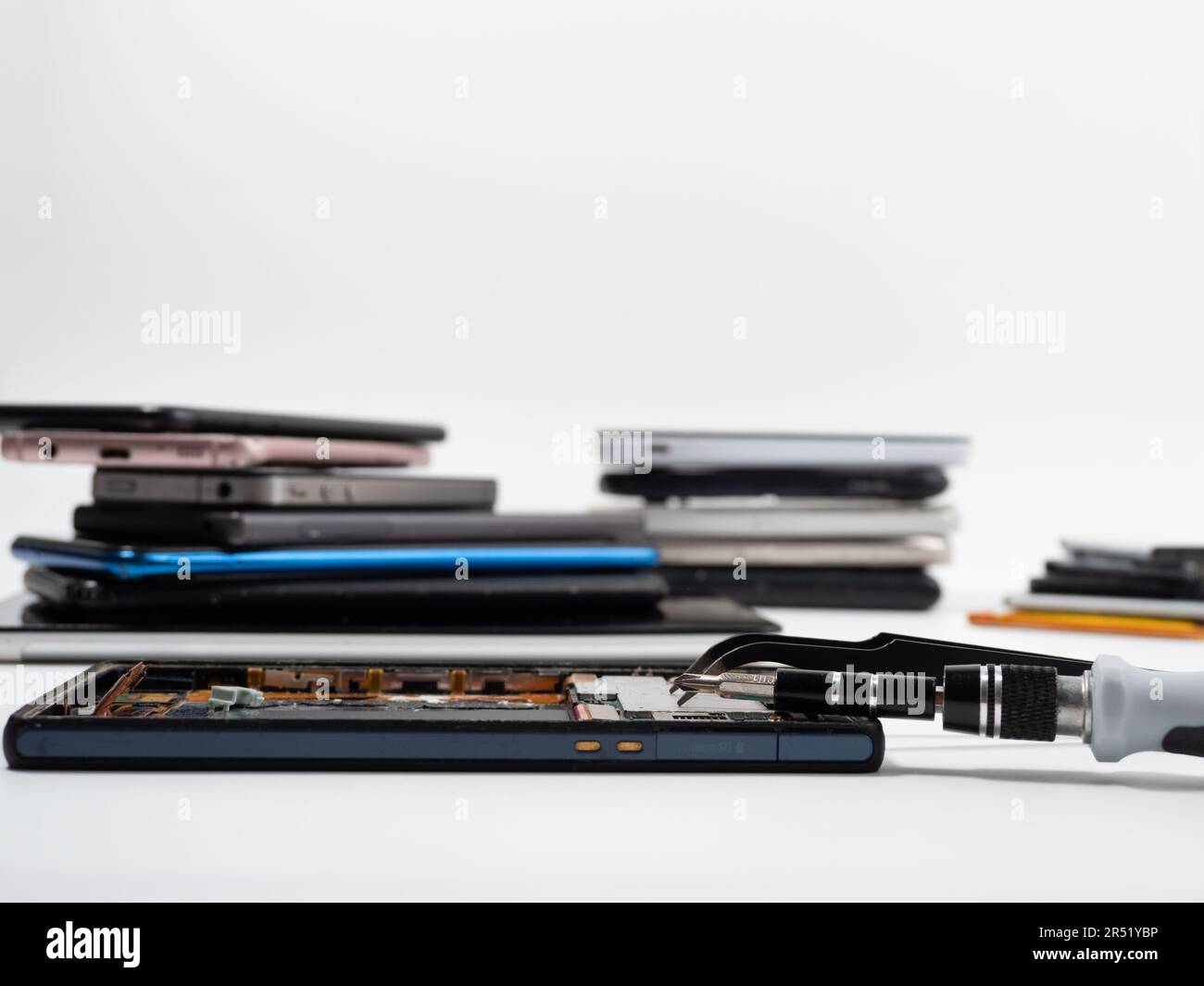 Cell phone parts and tools, phone repair, smartphone and mobile ...