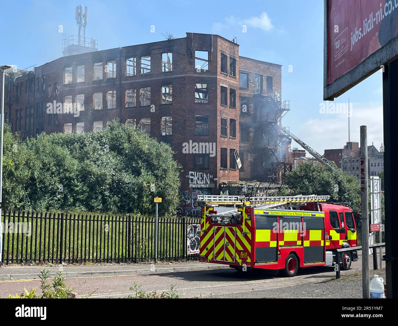 Derelict listed building belfast hi-res stock photography and images ...