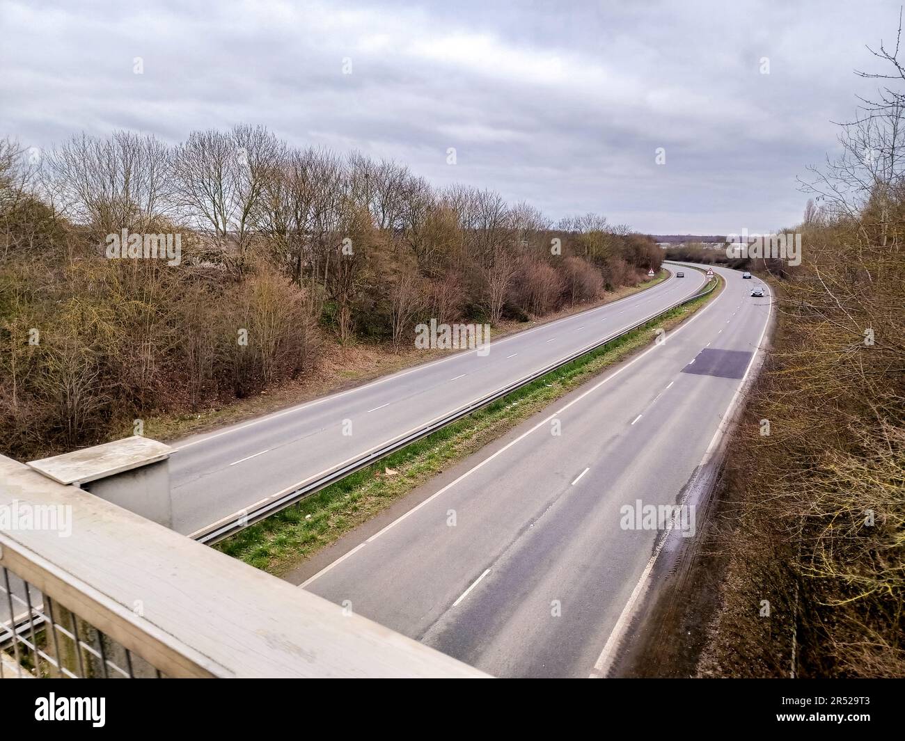 Dual carriageways hi-res stock photography and images - Alamy