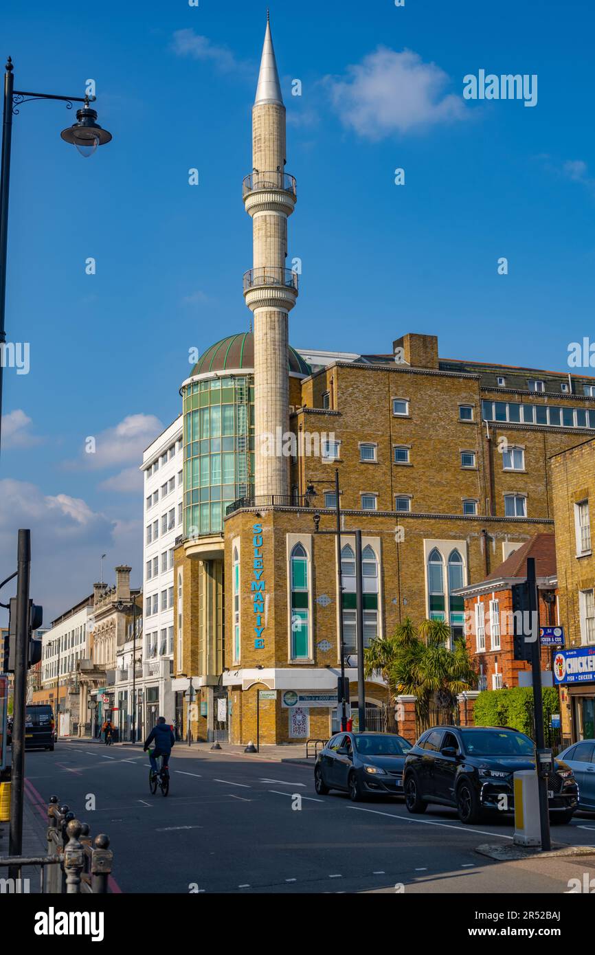 Suleymaniye Mosque on Kingsland Road London Stock Photo - Alamy