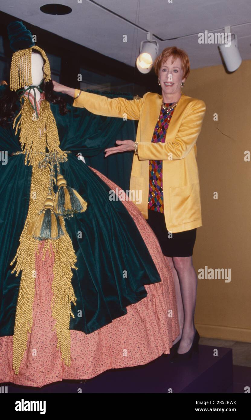Bob mackie retrospective hi-res stock photography and images - Alamy