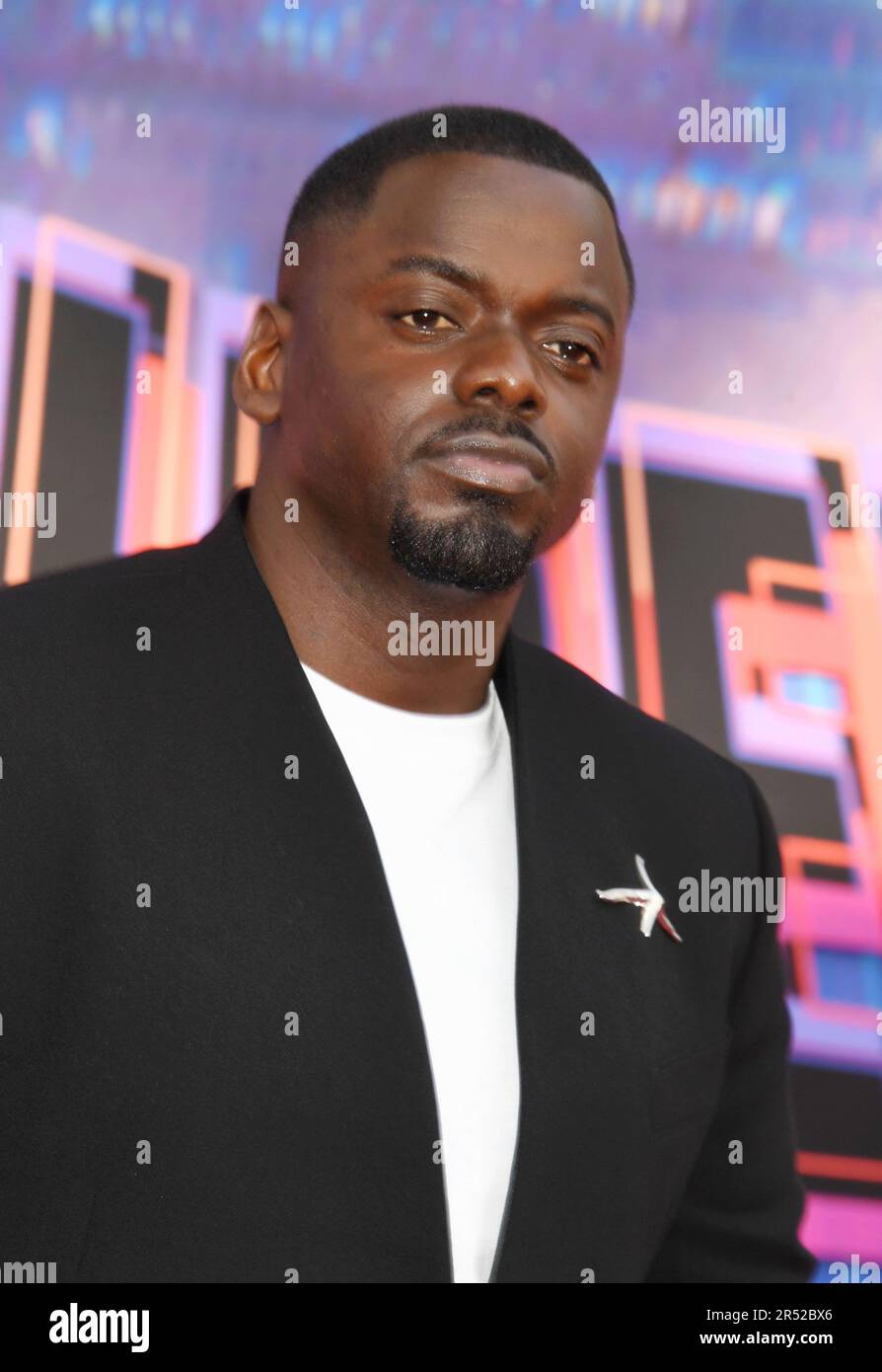 LOS ANGELES, CA - MAY 30: Daniel Kaluuya attends the world premiere of ...
