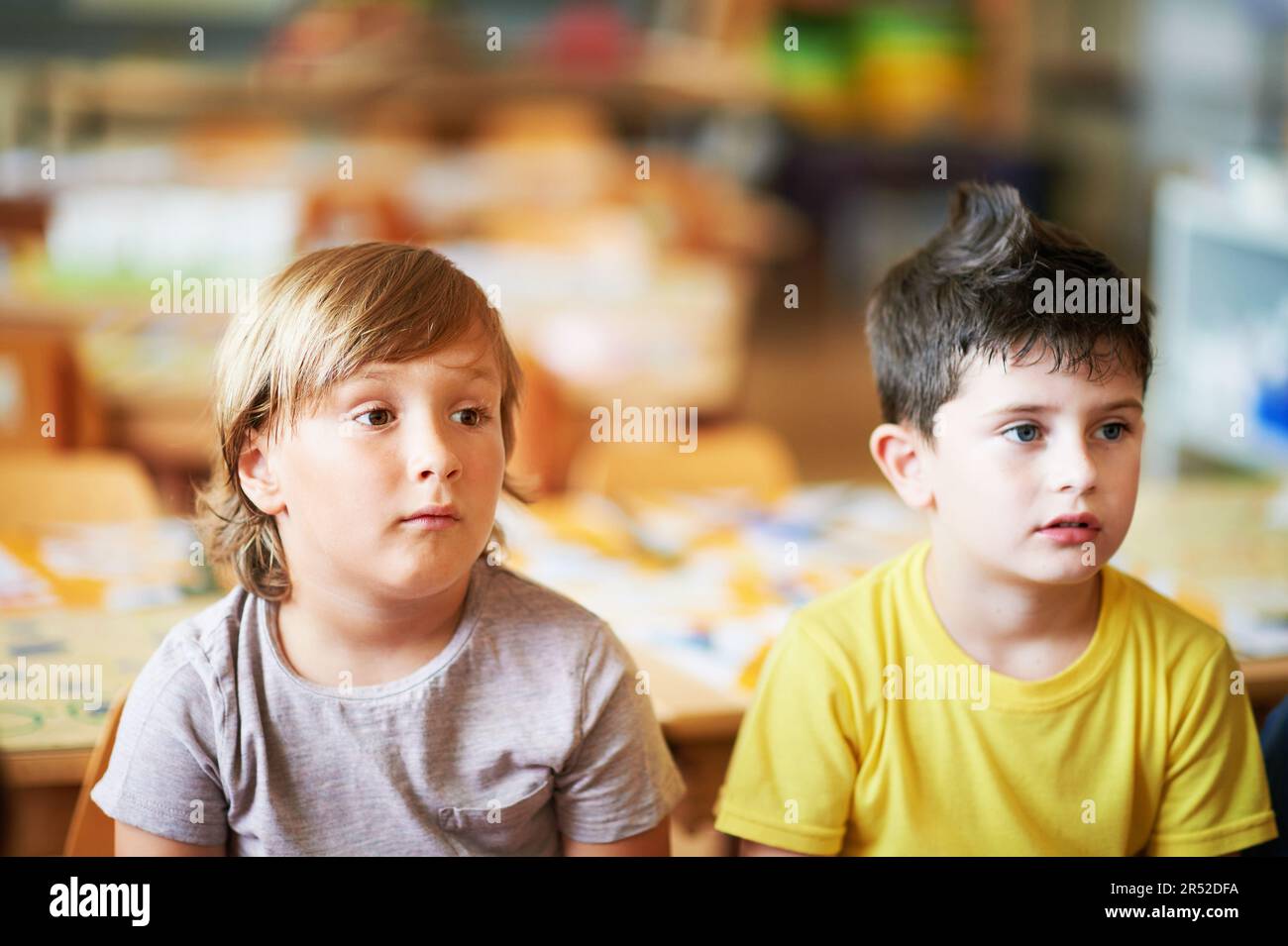 Boys working in classroom hi-res stock photography and images - Alamy