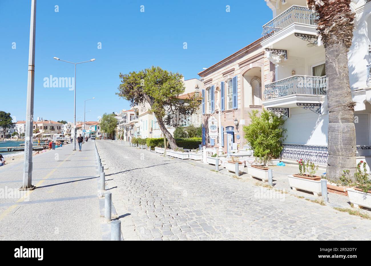 Tomb findings from Zaachila, Oaxaca, on display at Mexico City's ...