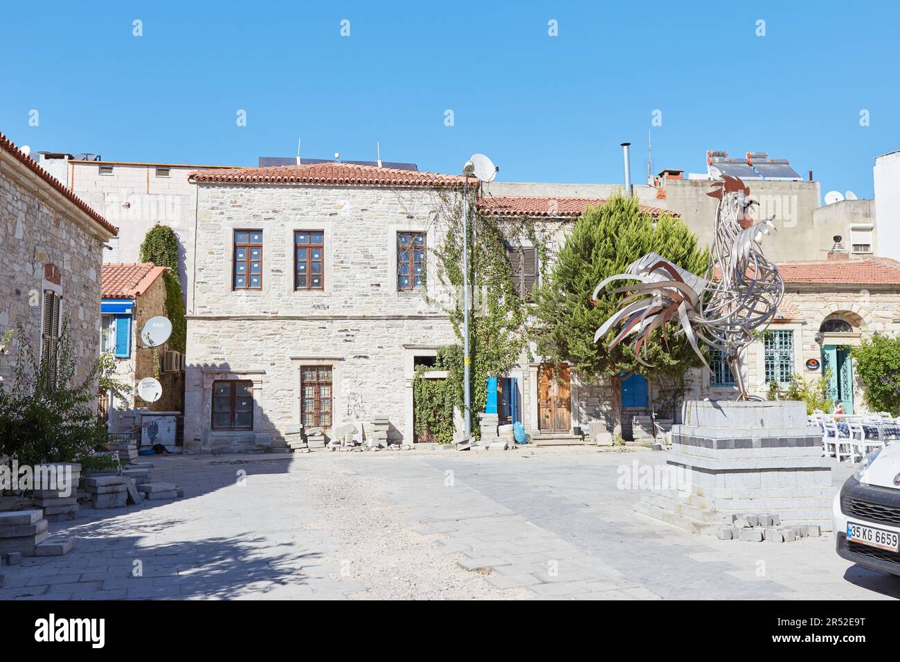 Tomb findings from Zaachila, Oaxaca, on display at Mexico City's ...