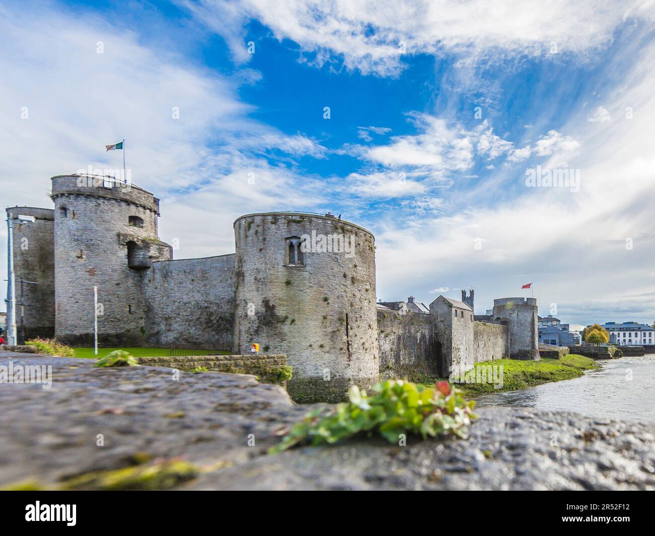 Historic city wall of Limerick with defense towers Stock Photo - Alamy