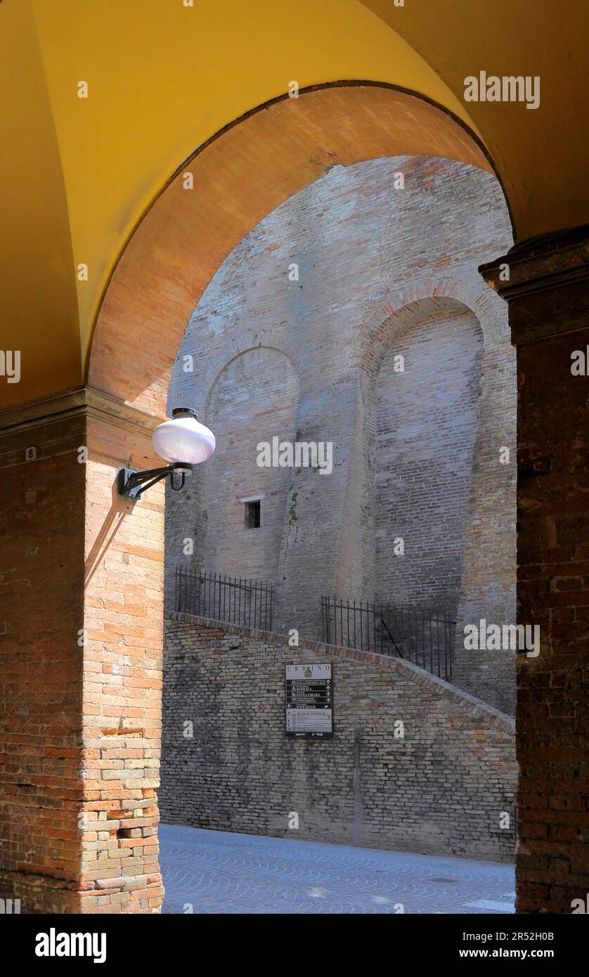 Arcade italia hi-res stock photography and images - Alamy