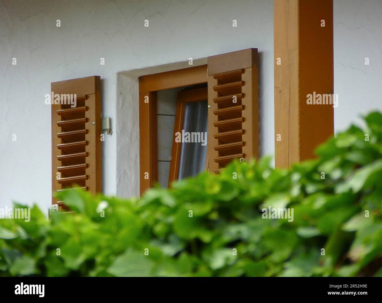 Burglary, upright window Stock Photo - Alamy